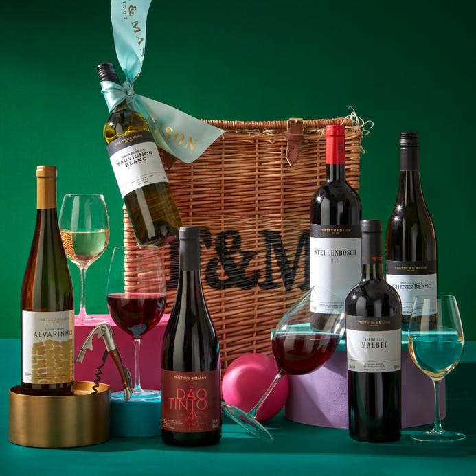 Alcoholic Gift Ideas To Impress Your Corporate Partners This Christmas!